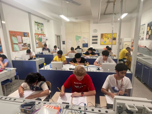 National Science Bee – Varsity & Junior Varsity – IAC – US Division